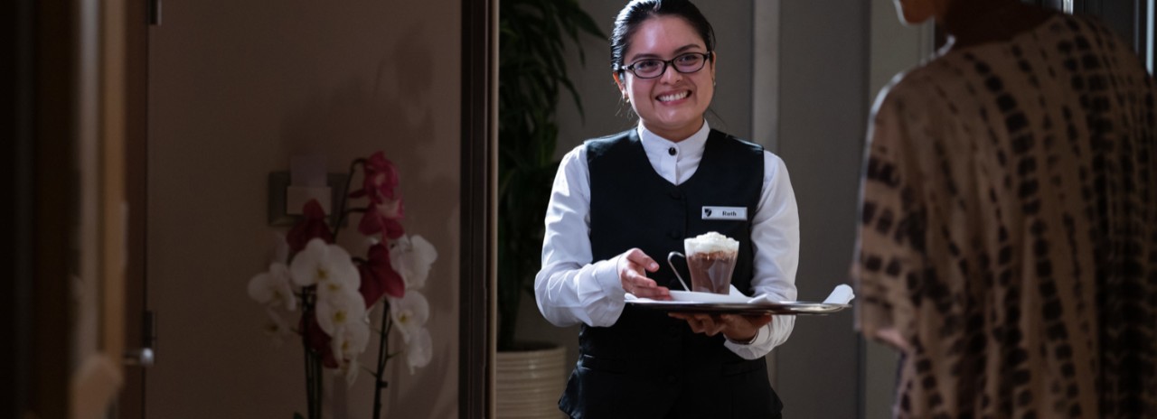 Luxury Cruise Service