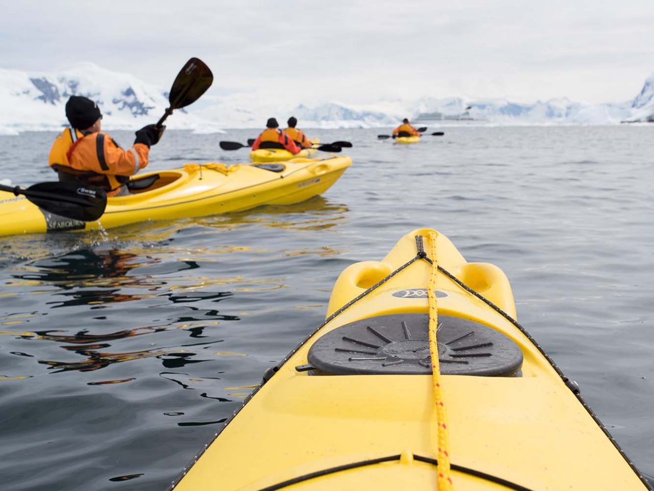 Ventures by Seabourn: Kayak Hubbard Glacier Cruise Tour