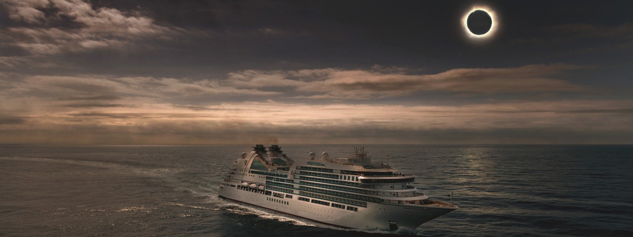 solar eclipse ship