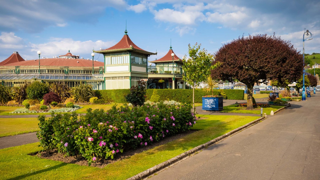 A Walk through Rothesay & Castle Cruise Tour